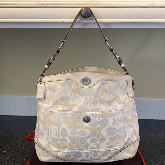 Coach | Bags | Coach Chelsea Optic Collection Signature Tote In Ivory ...